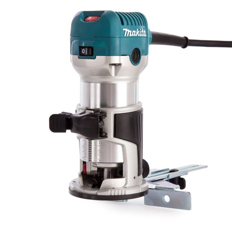 MAKITA Palm Router RT0700C